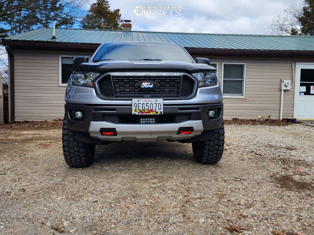 2020 Ford Ranger with 18x9 18 Moto Metal MO970 and 275/65R18 Ironman ...