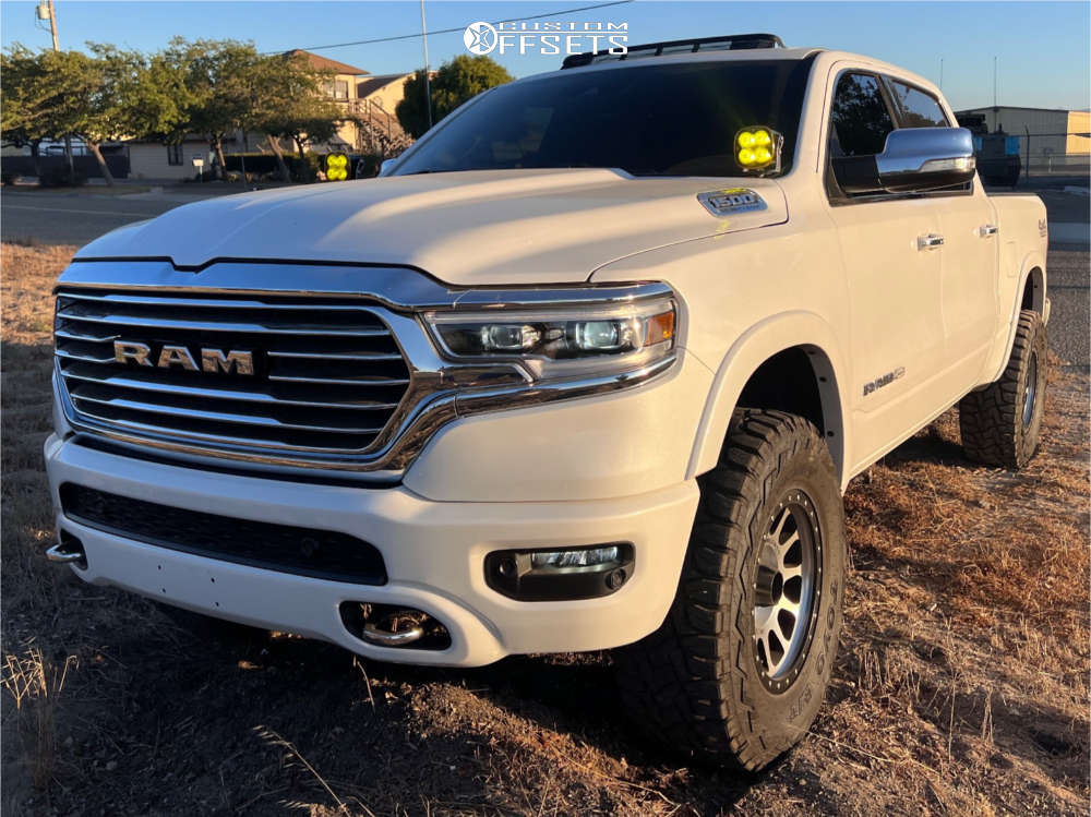 2022 Ram 1500 with 18x9 -12 Method MR305 and 35/12.5R18 Toyo Tires Open ...