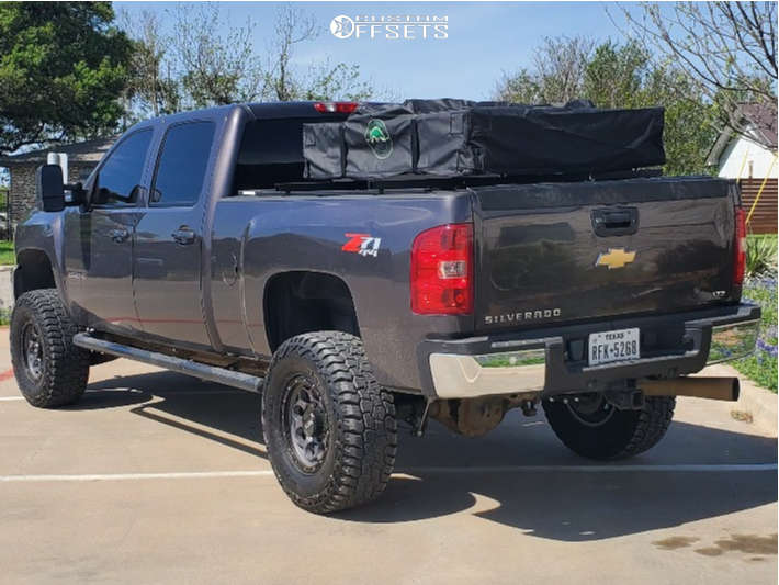 2010 Chevrolet Silverado 2500 HD with 17x8.5 0 KMC KM541 and 315/70R17 ...