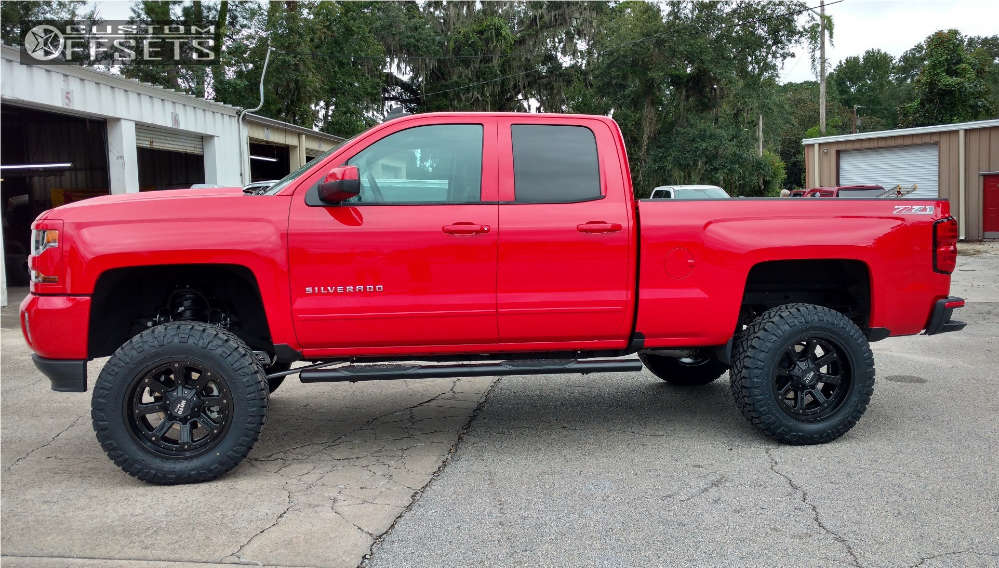 2017 Chevrolet Silverado 1500 with 20x10 -24 Moto Metal MO984 and 35/11 ...