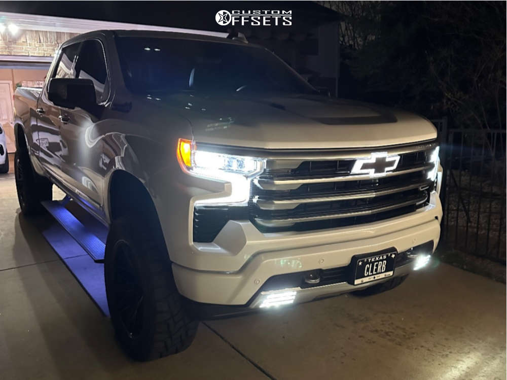 2023 Chevrolet Silverado 1500 with 22x10 -18 Vossen Hf6-5 and 35/12 ...