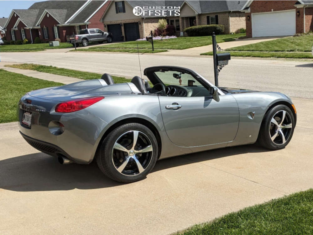 2006 Pontiac Solstice with 18x8 40 Touren Tr9 and 245/45R18 Westlake ...