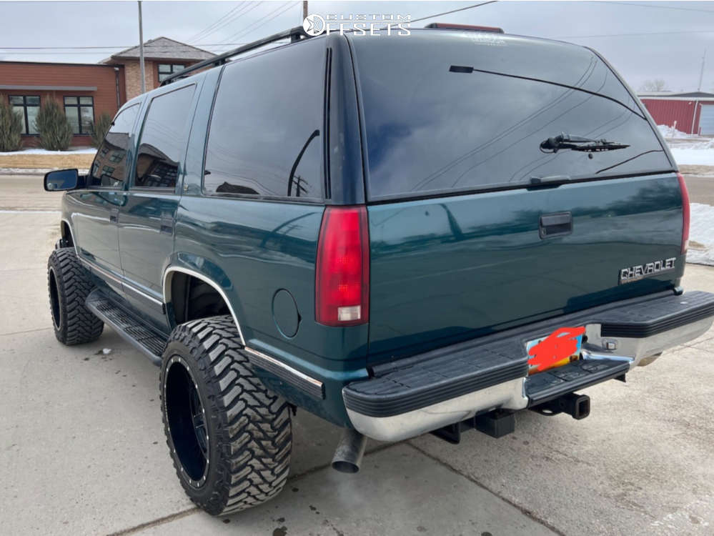 1996 Chevrolet Tahoe with 20x12 -44 Ballistic Rage and 33/12.5R20 ...