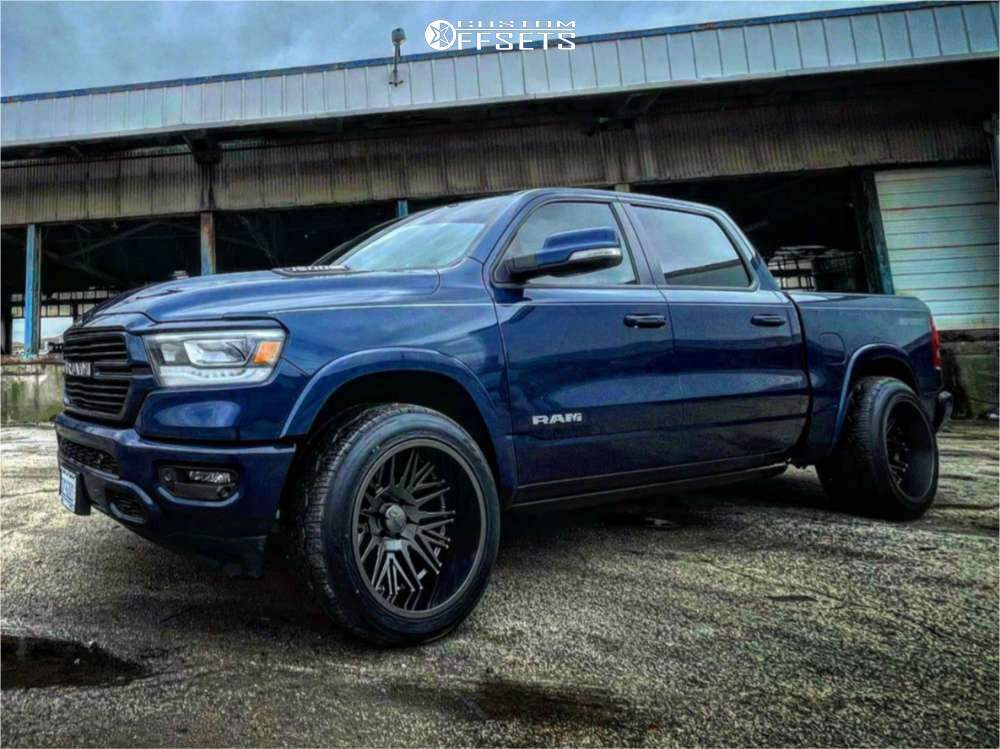 2021 Ram 1500 with 22x12 -51 Cali Offroad Rawkon and 305/45R22 Nitto ...