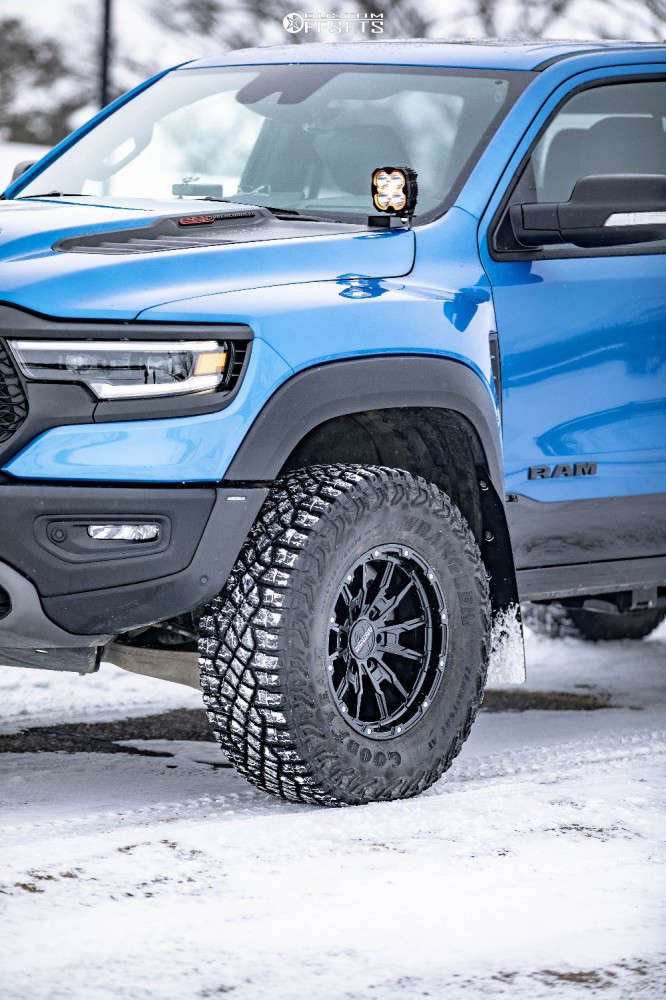 2022 Ram 1500 with 18x9 -12 Anthem Off-Road Talon and 325/65R18 ...