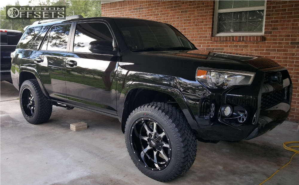 2017 Toyota 4Runner with 20x10 -24 Moto Metal Mo970 and 275/55R20 ...