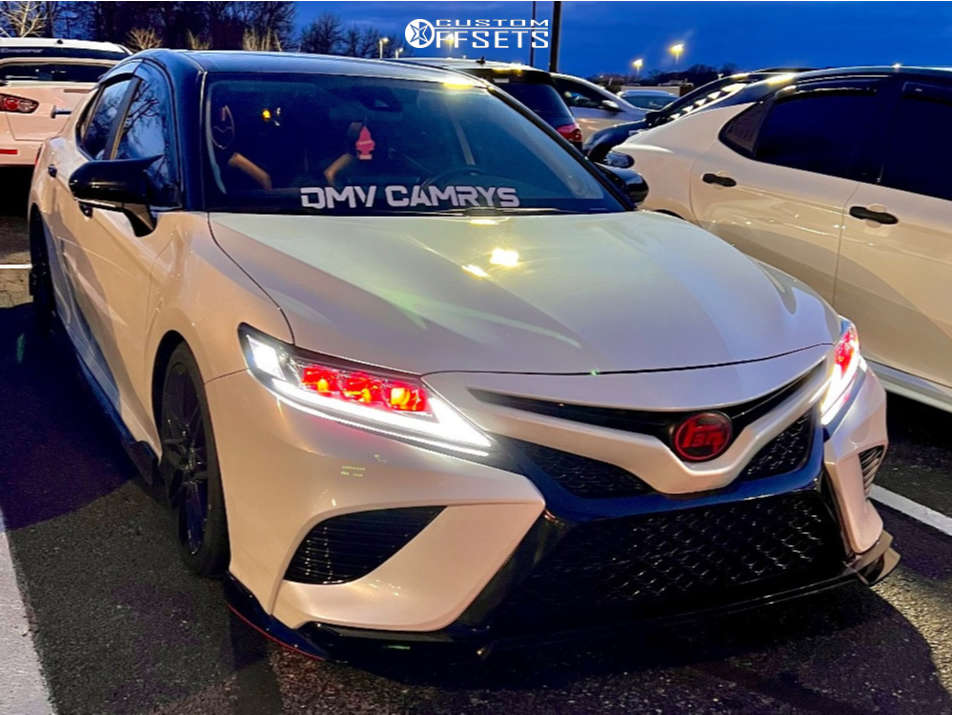 2022 Toyota Camry with 18x8 40 DRW D17 and 225/40R18 Toyo Tires Extensa ...