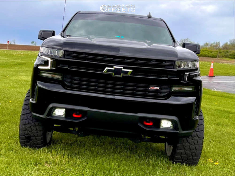 2020 Chevrolet Silverado 1500 with 22x12 -51 Cali Offroad Summit and 35 ...