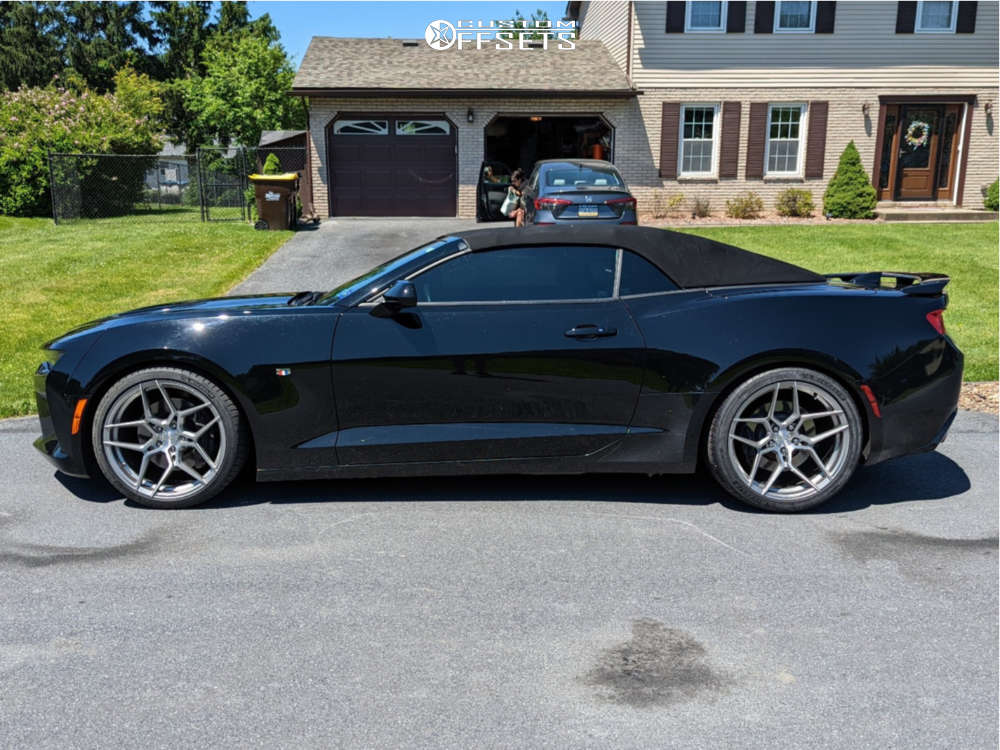 2017 Chevrolet Camaro with 20x10 25 Rohana Rfx11 and 275/30R20 Michelin ...