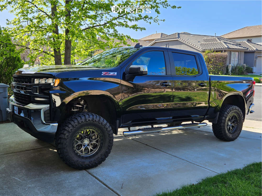 2020 Chevrolet Silverado 1500 with 18x9 -12 Weld Off-Road Ledge and 35/ ...