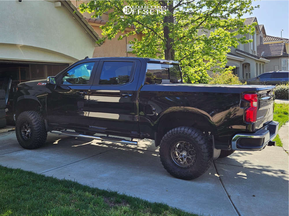 2020 Chevrolet Silverado 1500 with 18x9 -12 Weld Off-Road Ledge and 35/ ...