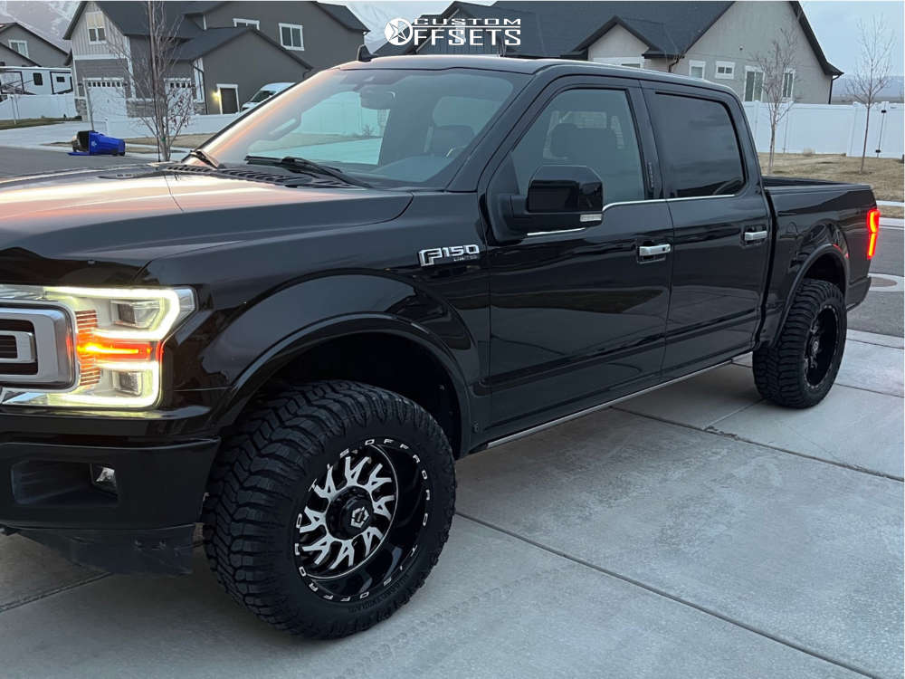 2018 Ford F-150 with 20x10 -25 TIS 544mb and 33/12.5R20 Patriot Patriot ...