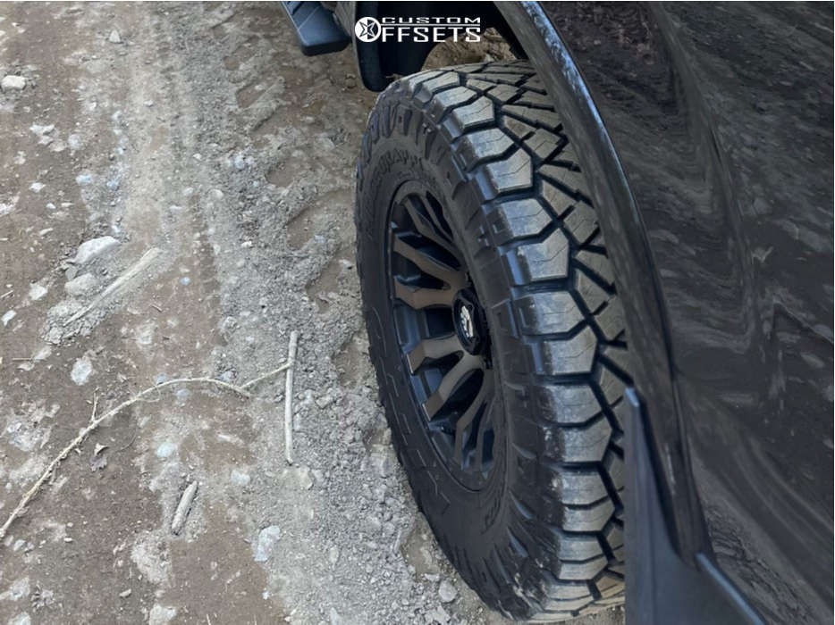 2018 Ford F-150 with 17x9 1 Fuel Blitz and 33/12.5R17 Nitto Ridge ...