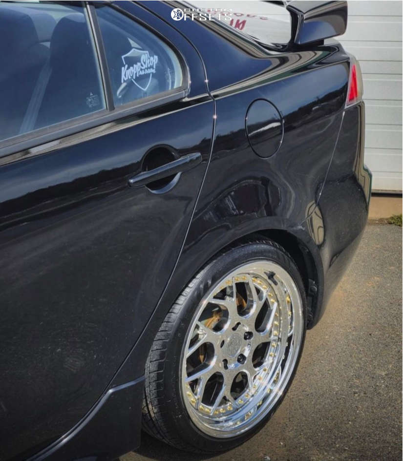 2017 Mitsubishi Lancer with 18x8.5 35 Aodhan Ds01 and 215/40R18 Nankang ...