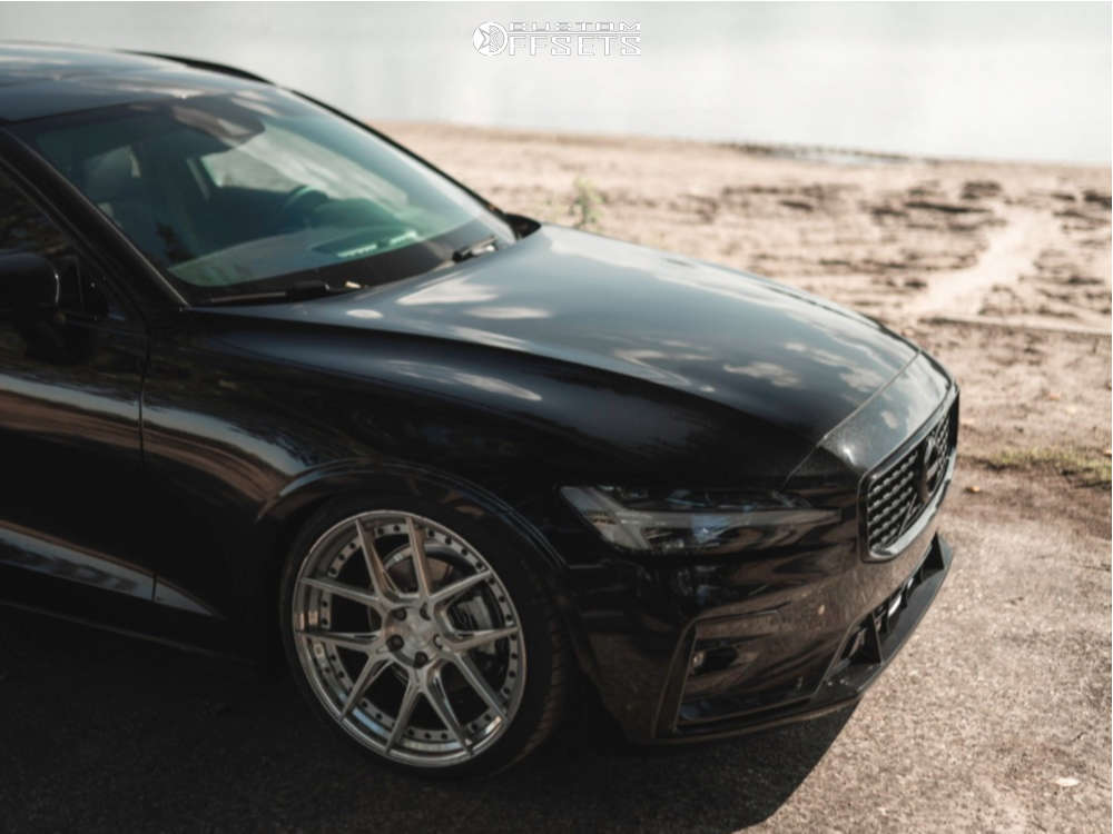 2021 Volvo V60 with 20x8.5 35 BC Forged HCA381 and 225/35R20 Hankook ...