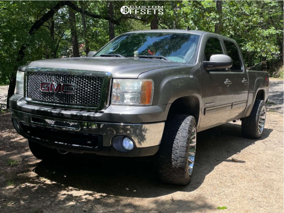 2012 GMC Sierra 1500 with 22x12 -44 Hostile Typhoon and 33/12.5R22 ...