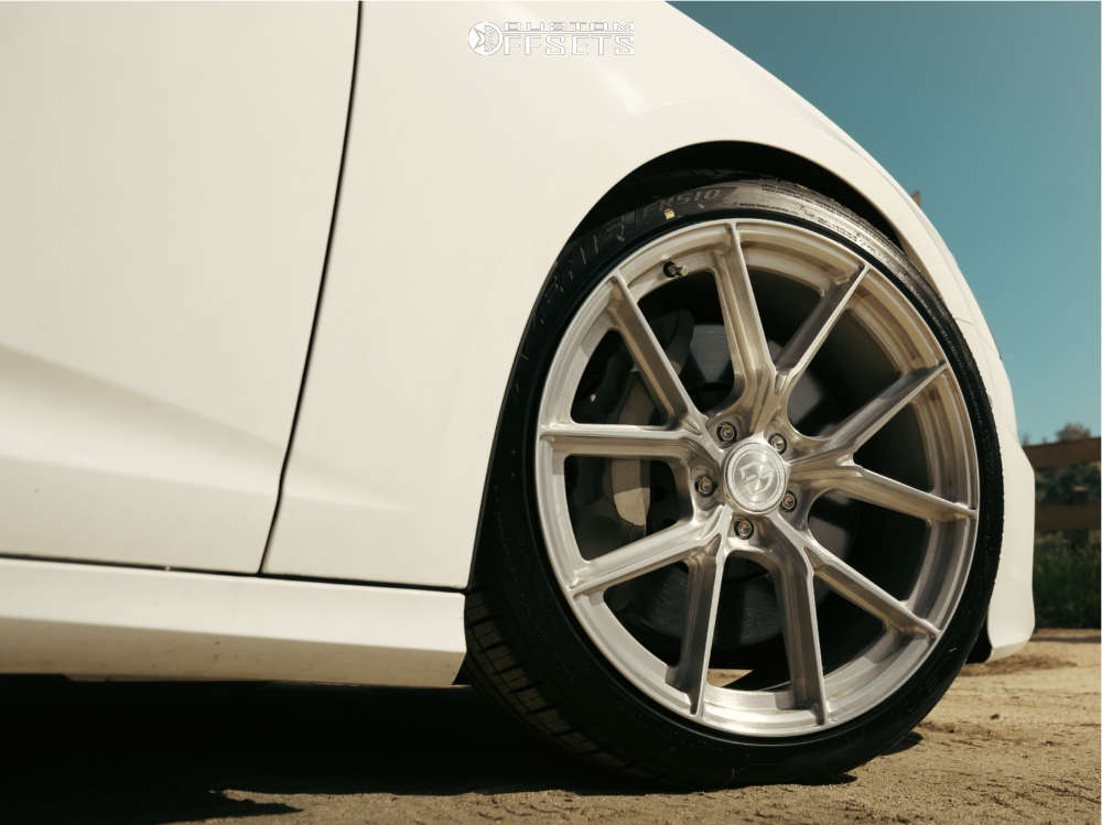 2022 Audi A6 Quattro with 20x10 40 Curva Cff70 and 265/35R20 Falken ...
