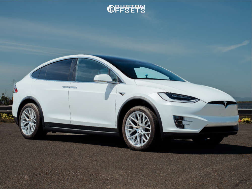 2020 Tesla X with 20x9 30 Aodhan Aff9 and 265/35R20 Pirelli P4 Four ...
