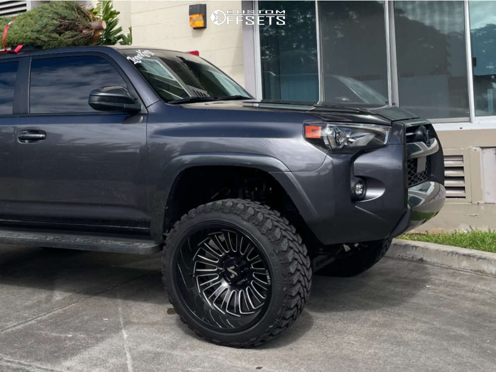 2021 Toyota 4Runner with 22x14 -81 ARKON OFF-ROAD Alexander and 33/12 ...