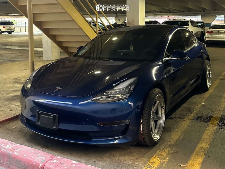 2019 Tesla 3 with 19x9.5 15 Aodhan Ds05 and 255/35R19 Vercelli Strada ...