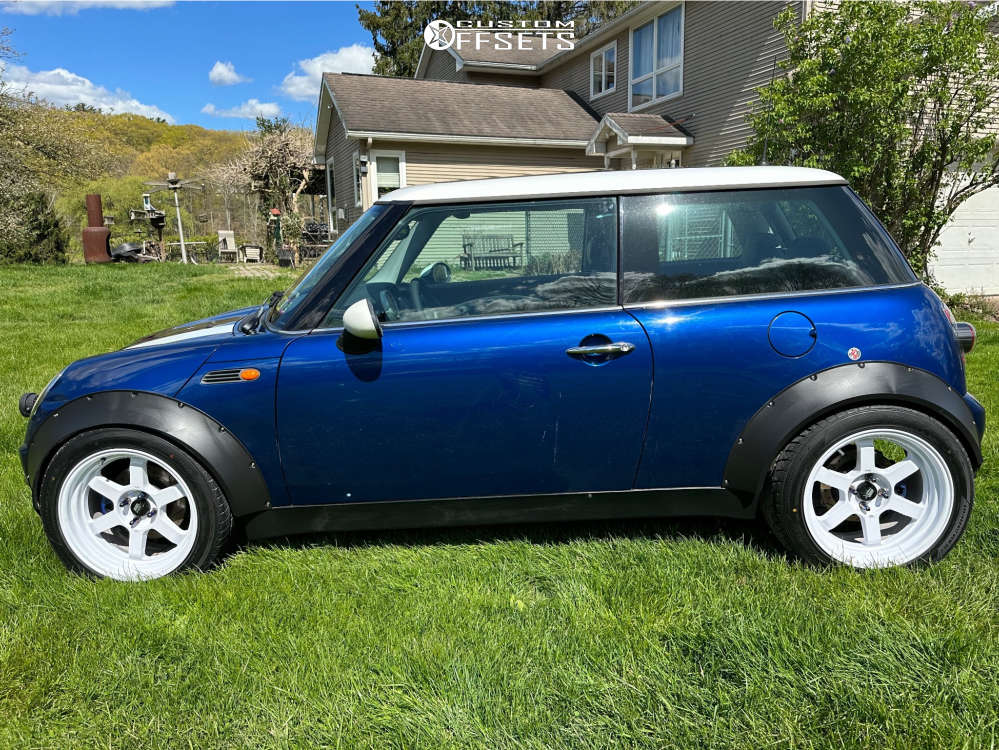 2004 Mini Cooper with 17x9 20 MST Time Attack and 245/45R17 Summit ...