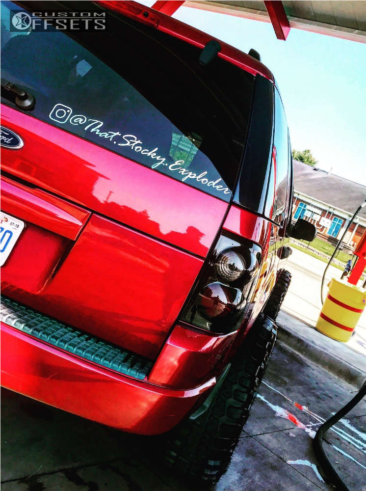 2004 Ford Explorer with 15x10 -46 Eagle Alloy Series 185 and 33/12.5R15 ...