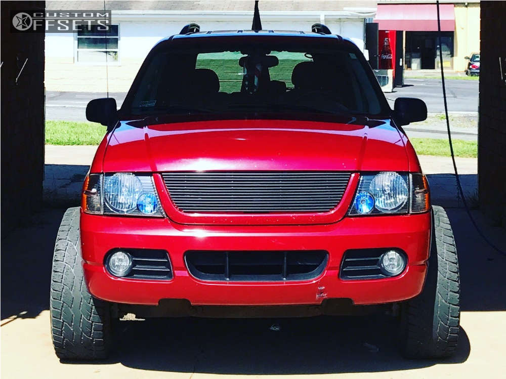 2004 Ford Explorer with 15x10 -46 Eagle Alloy Series 185 and 33/12.5R15 ...