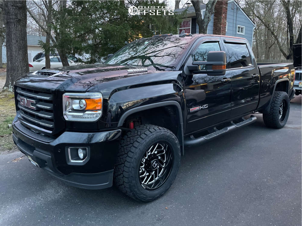 2019 GMC Sierra 2500 HD with 20x10 -19 Hostile Jigsaw and 33/12.5R20 ...