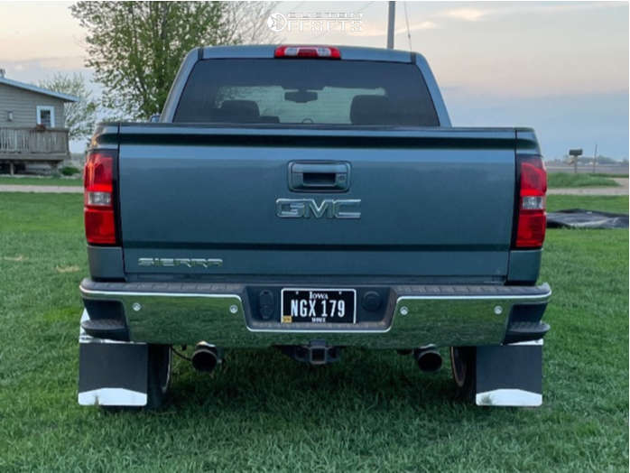2014 GMC Sierra 1500 with 22x12 -44 TIS 547c and 285/45R22 Nitto Nt420v and Leveling Kit ...
