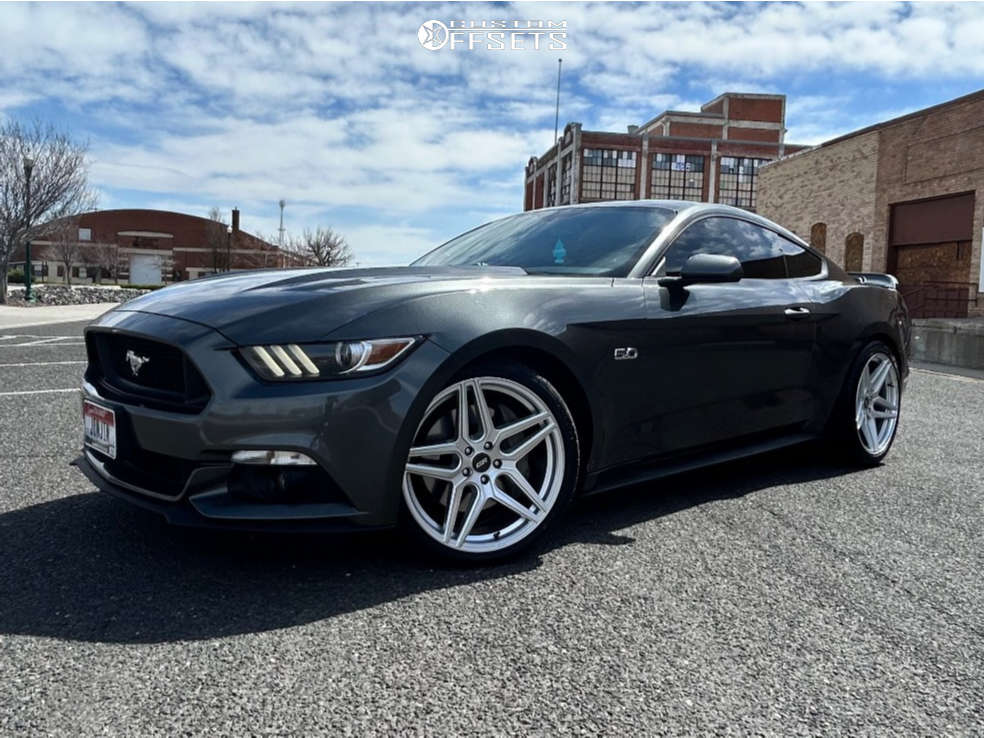 2016 Ford Mustang with 20x9 35 ESR Rf15 and 255/35R20 Ironman IMove ...