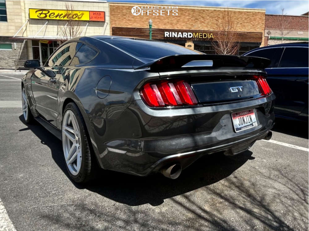 2016 Ford Mustang with 20x9 35 ESR Rf15 and 255/35R20 Ironman IMove ...