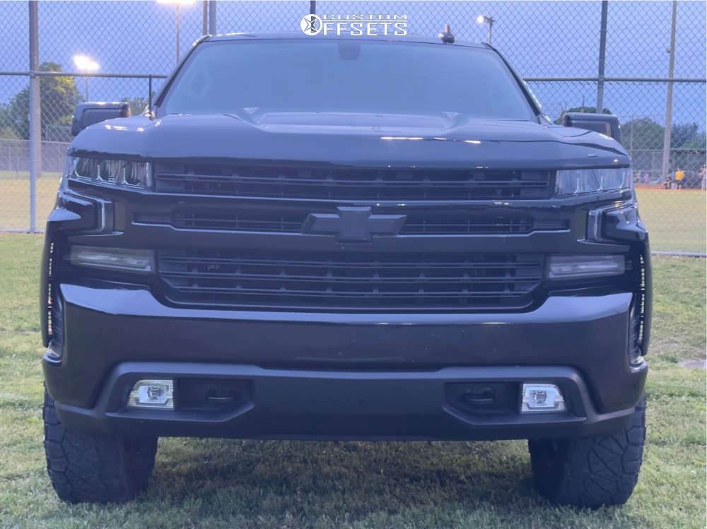 2020 Chevrolet Silverado 1500 with 20x9 20 Fuel Sledge and 295/65R20 ...