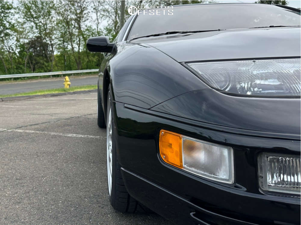 1990 Nissan 300ZX with 18x8.5 38 Enkei Nt03m and 245/35R18 Continental ...