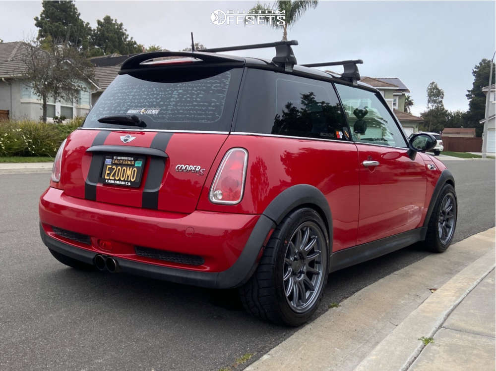 2005 Mini Cooper with 16x8 28 Motegi Mr156 and 215/45R16 Falken Azenis ...