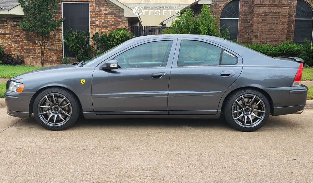 2007 Volvo S60 with 17x9 30 Vors Tr4 and 225/45R17 Firestone Firehawk ...