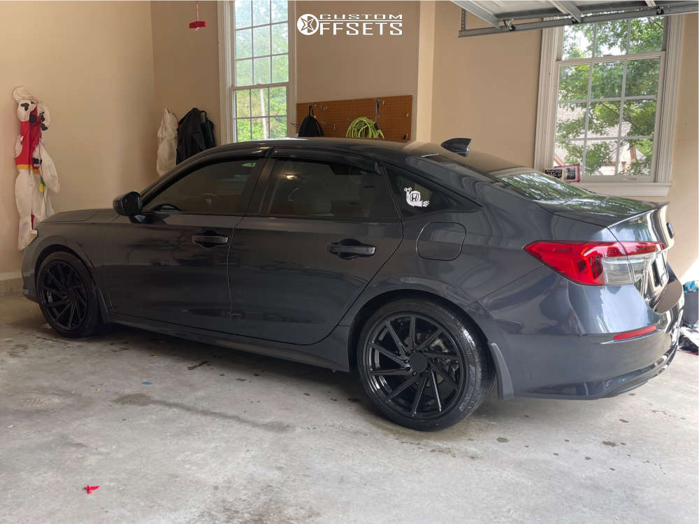 2023 Honda Civic with 18x9.5 38 F1R F29 and 245/40R18 Vercelli Strada ...