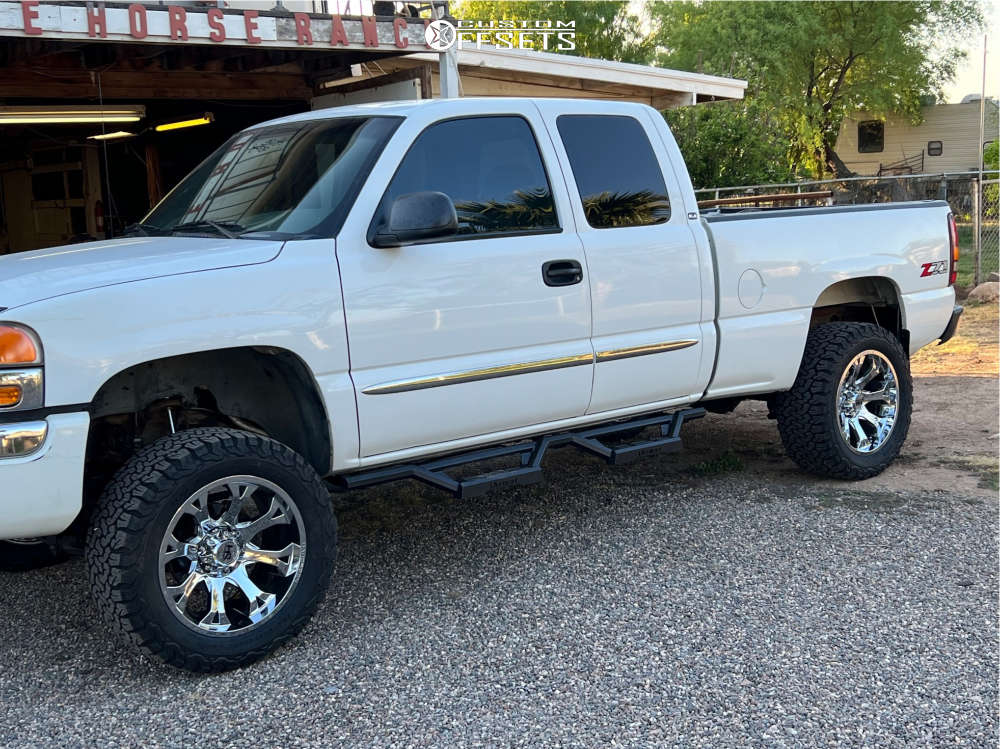 2003 GMC Sierra 1500 with 20x10 -19 Hardrock BloodShot Xposed and 275 ...