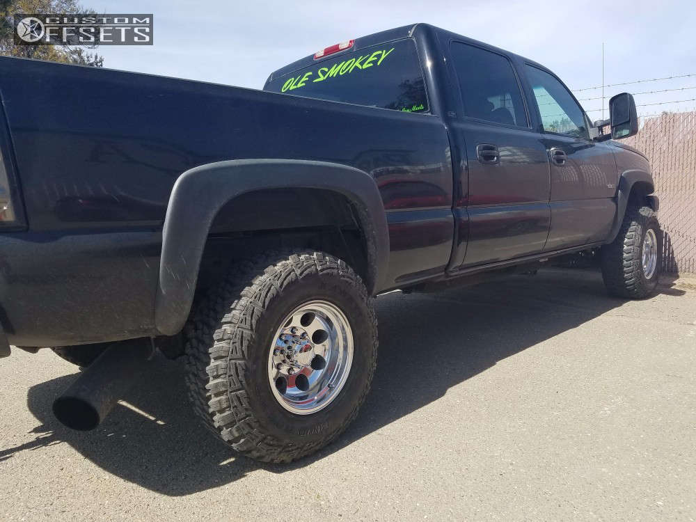 2006 Chevrolet Silverado 2500 HD with 16x10 -32 Pacer Lt and 285/75R16 Kanati Mud Hog and ...
