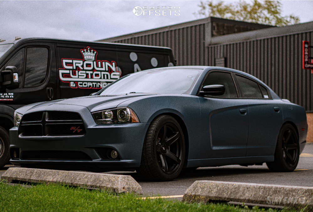 2013 Dodge Charger with 20x9.5 18 Voxx Replicas Hellcat 2 and 275/40R20 ...
