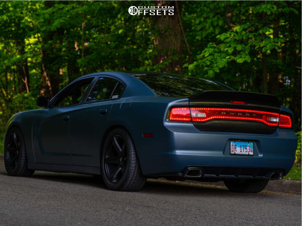2013 Dodge Charger with 20x9.5 18 Voxx Replicas Hellcat 2 and 275/40R20 ...