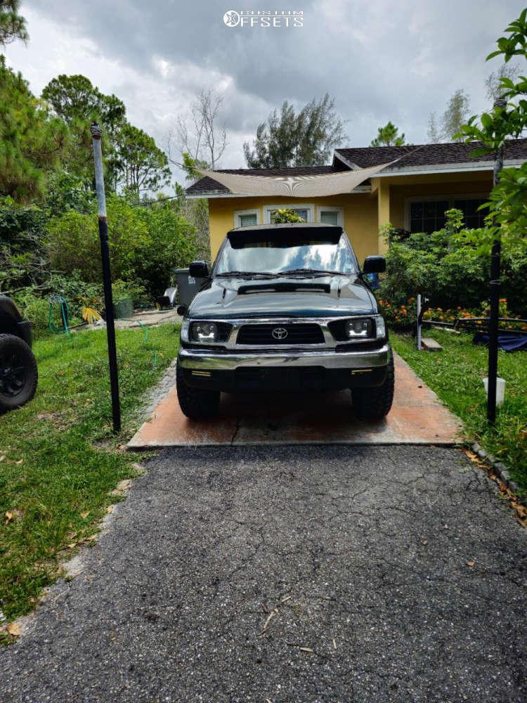 1995 Toyota Tacoma with 16x8 0 Method Mr315 and 265/70R16 Cooper ...