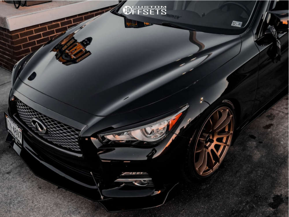 2015 INFINITI Q50 with 19x9.5 35 AVID1 Av20 and 245/40R19 Vercelli ...