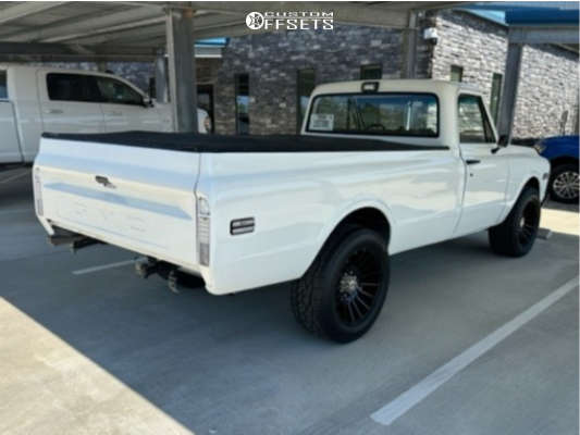 1971 Chevrolet C20 Pickup with 20x10 -18 Moto Metal Mo807 and 305/55R20 ...