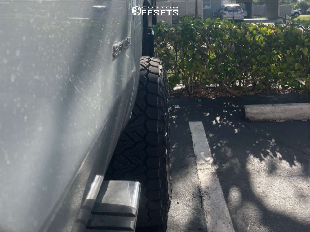 2019 Chevrolet Silverado 3500 HD with 17x9 18 Method Mr704 Hd and 35/12 ...