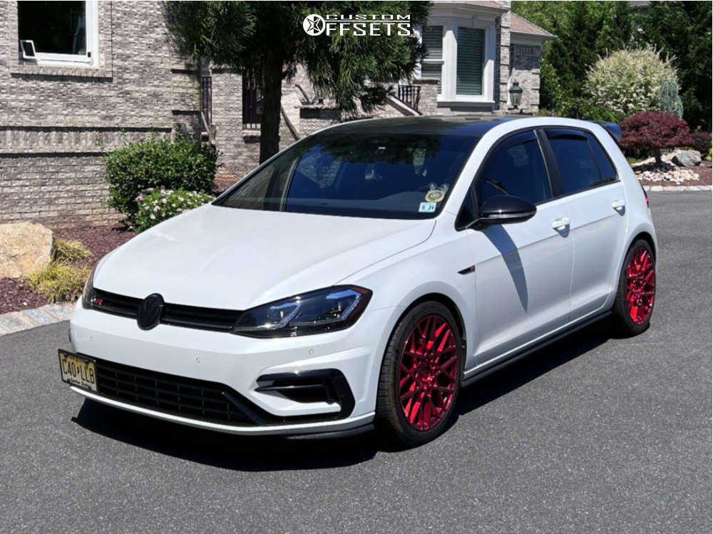 2019 Volkswagen Golf R with 18x8.5 45 Rotiform Blq and 245/40R18 ...