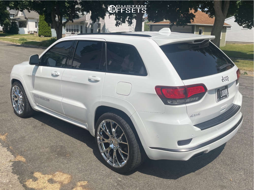 2019 Jeep Grand Cherokee with 22x9.5 35 OE Performance 161 and 285 ...