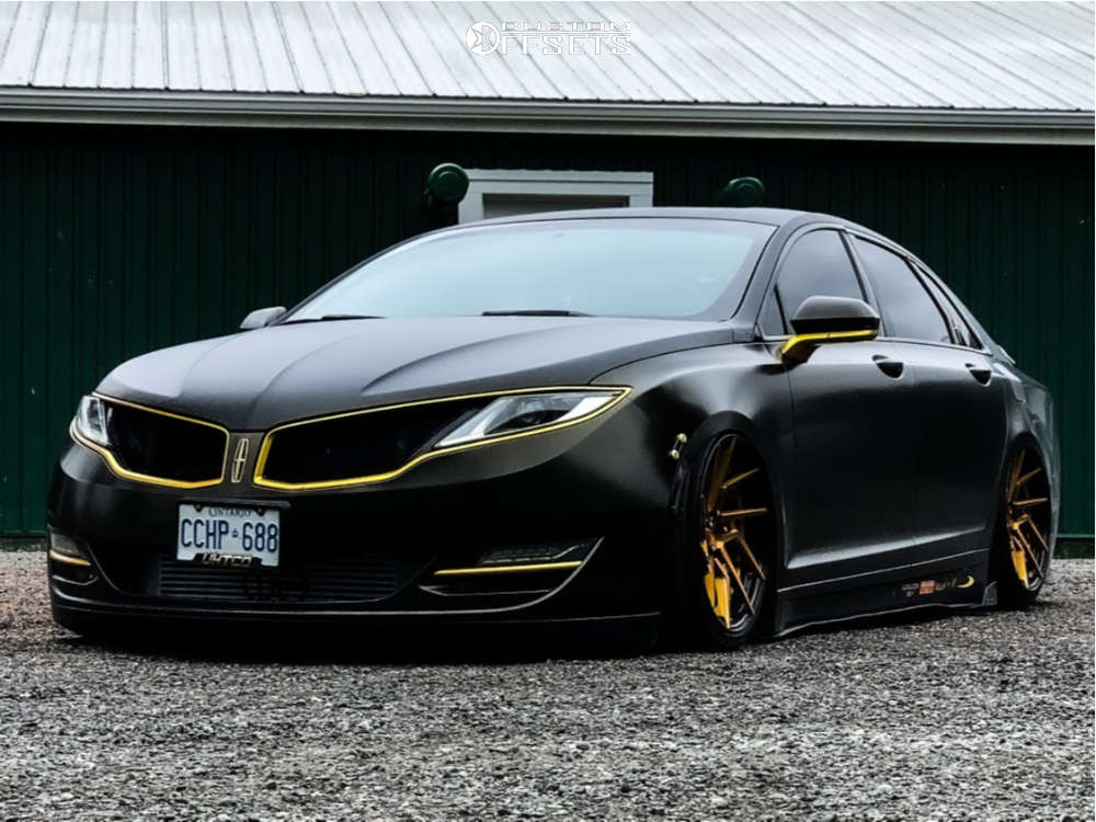 2013 Lincoln MKZ with 19x8 0 BC Forged EH168 and 225/40R19 Kumho Ecsta ...