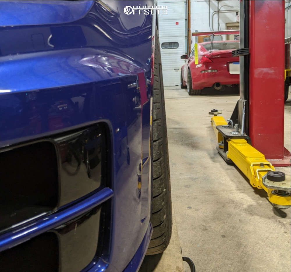 2016 Volkswagen Golf R with 18x8.5 43 Konig Hypergram and 245/40R18 ...