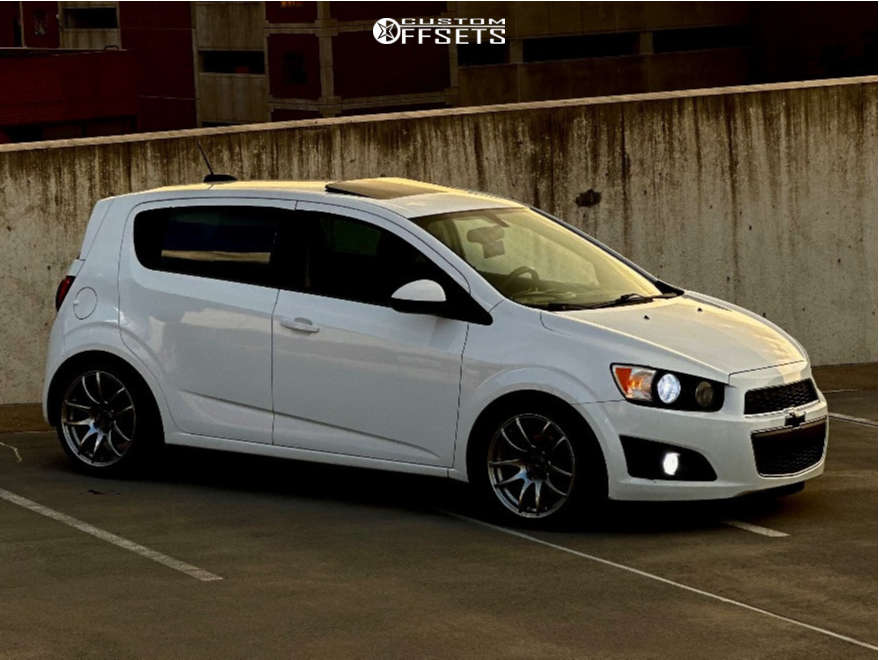 2015 Chevrolet Sonic with 17x8 35 Vors Tr4 and 205/45R17 Summit ...