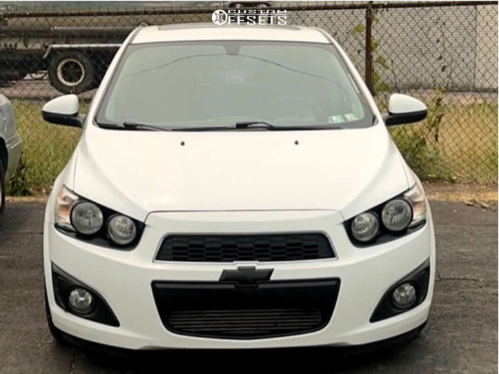 2015 Chevrolet Sonic with 17x8 35 Vors Tr4 and 205/45R17 Summit ...